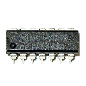A10308 - MC14023BCP Triple 3-Input NAND Gate (Motorola)| The Electronic Goldmine