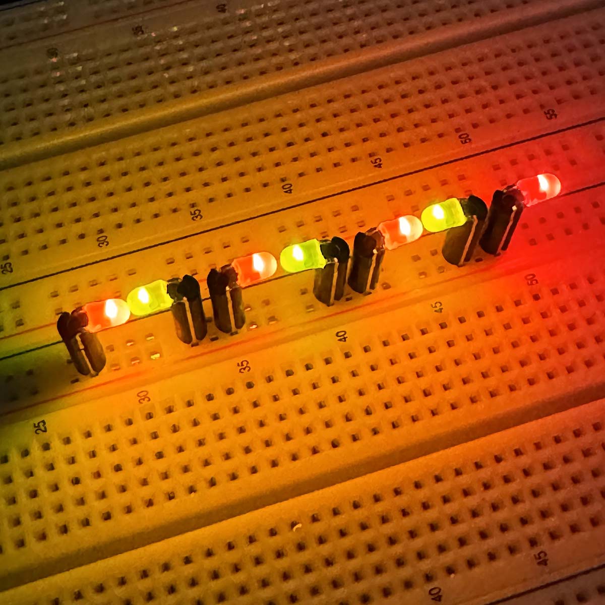 G28014 ~ (Pkg 25) ParaLight 3mm Bipolar Red Green 2 Lead LED| The ...